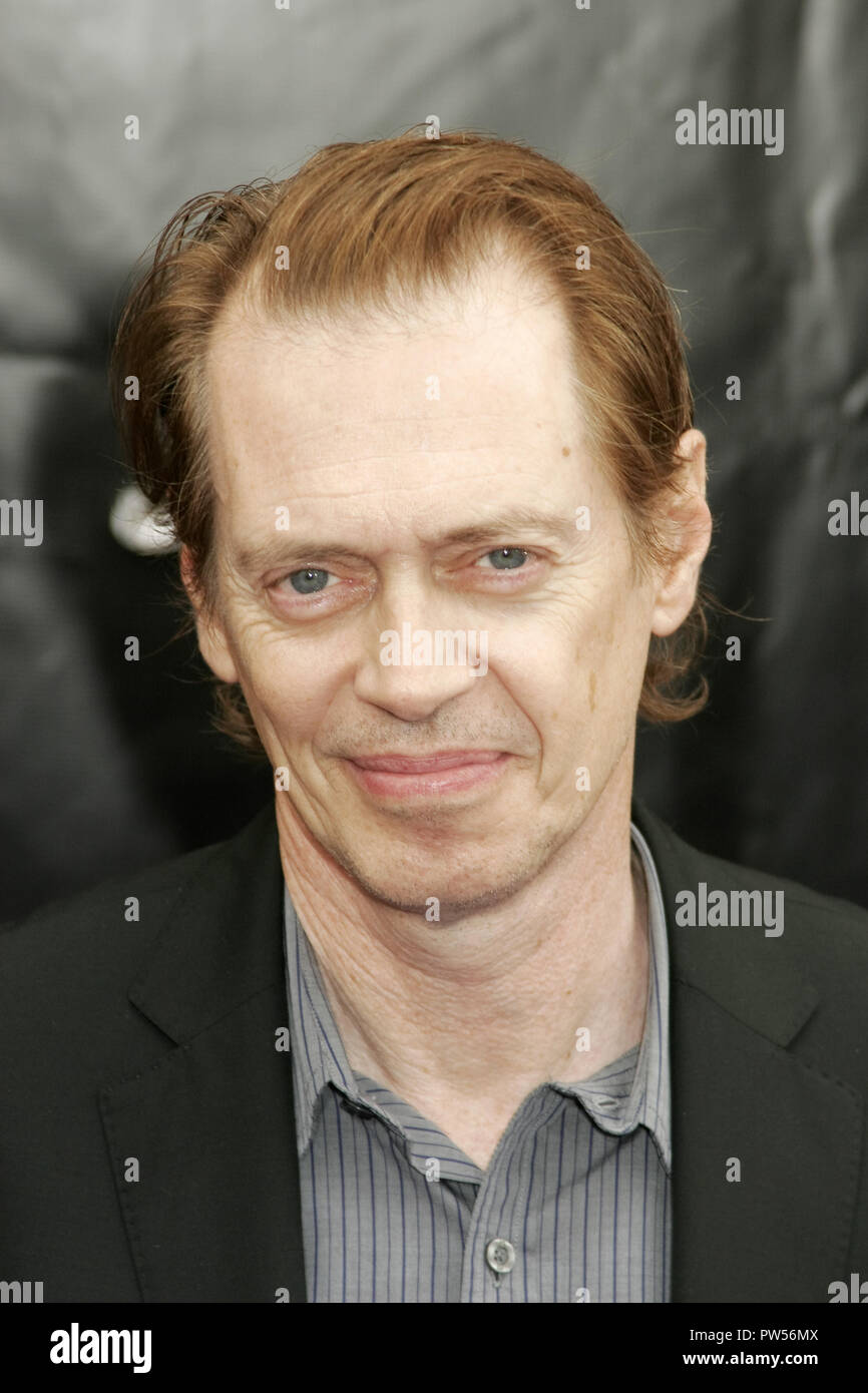 Steve Buscemi 09/13/08 "Igor" Premiere @ Grauman's Chinese Theatre ...