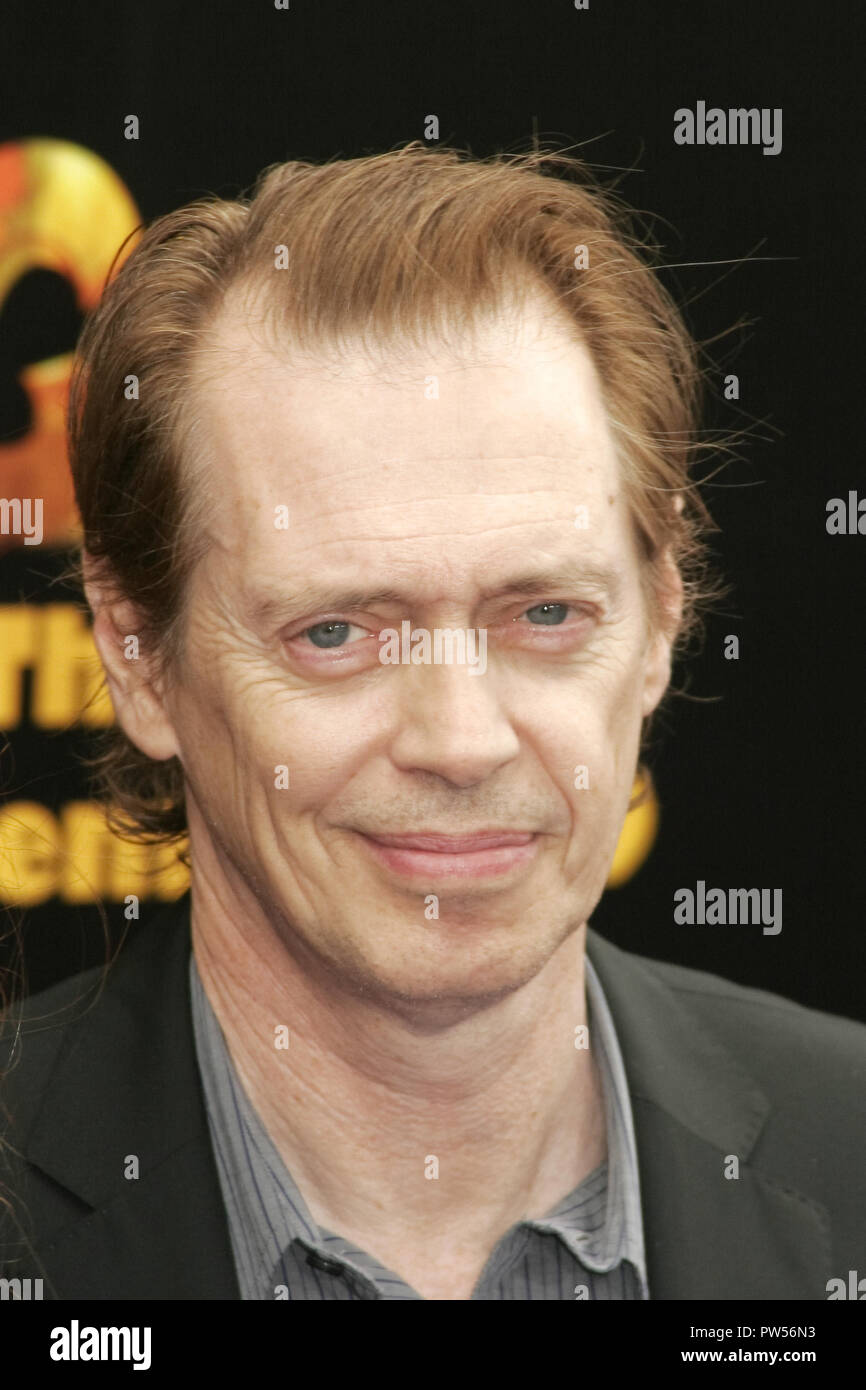 Steve buscemi hi-res stock photography and images - Alamy