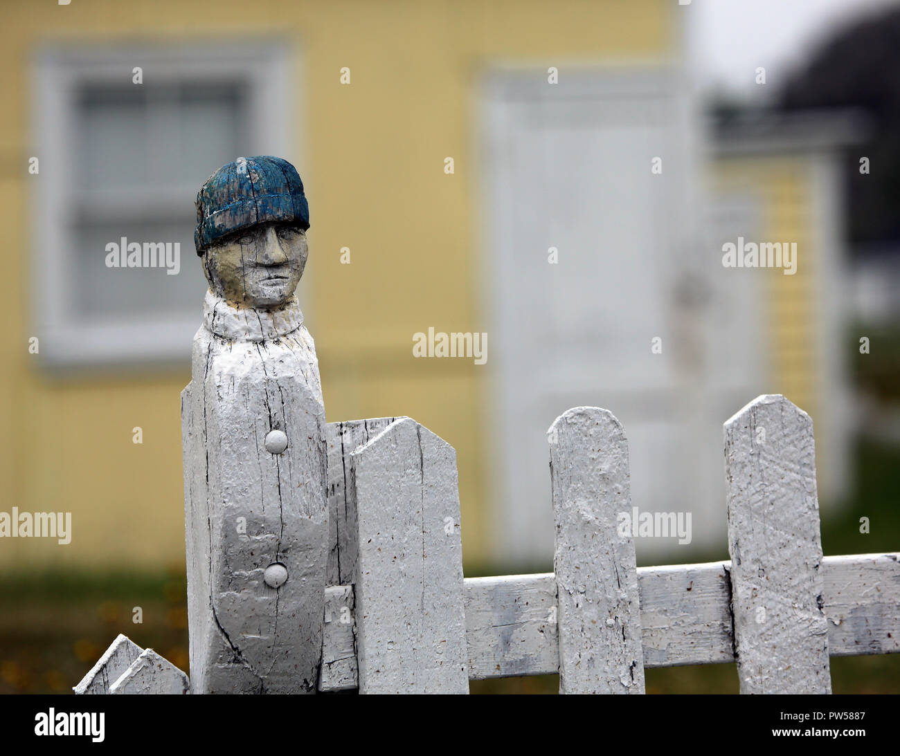 Funny fence hi-res stock photography and images - Alamy