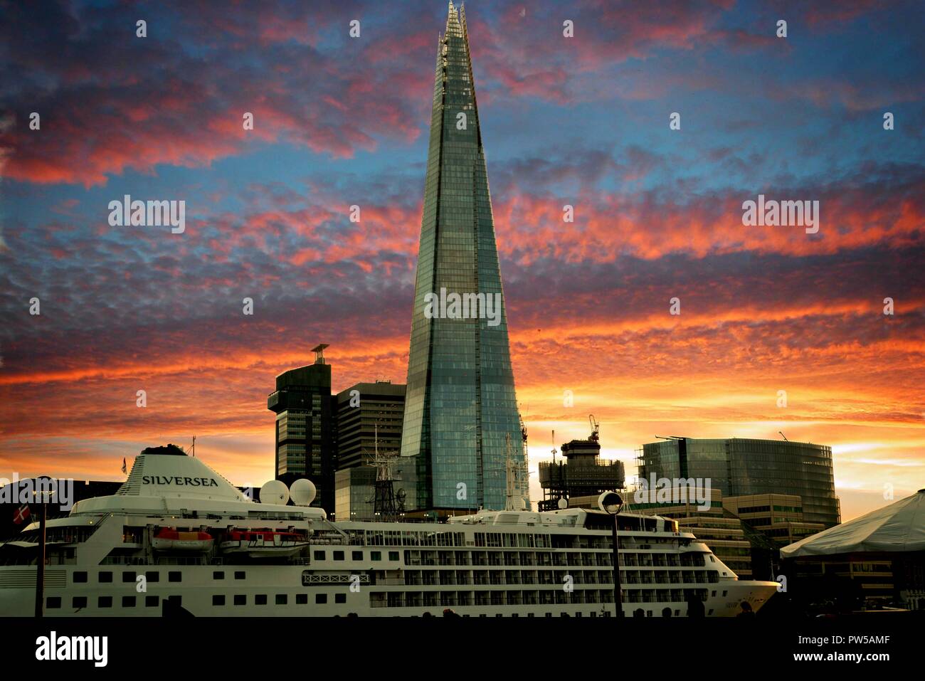 London shard opening hi-res stock photography and images - Alamy