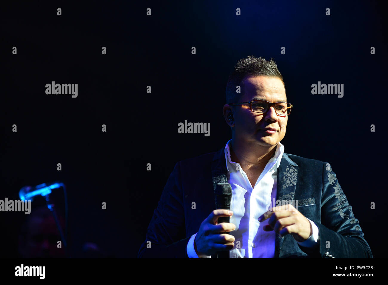 Charlie zaa hi-res stock photography and images - Alamy