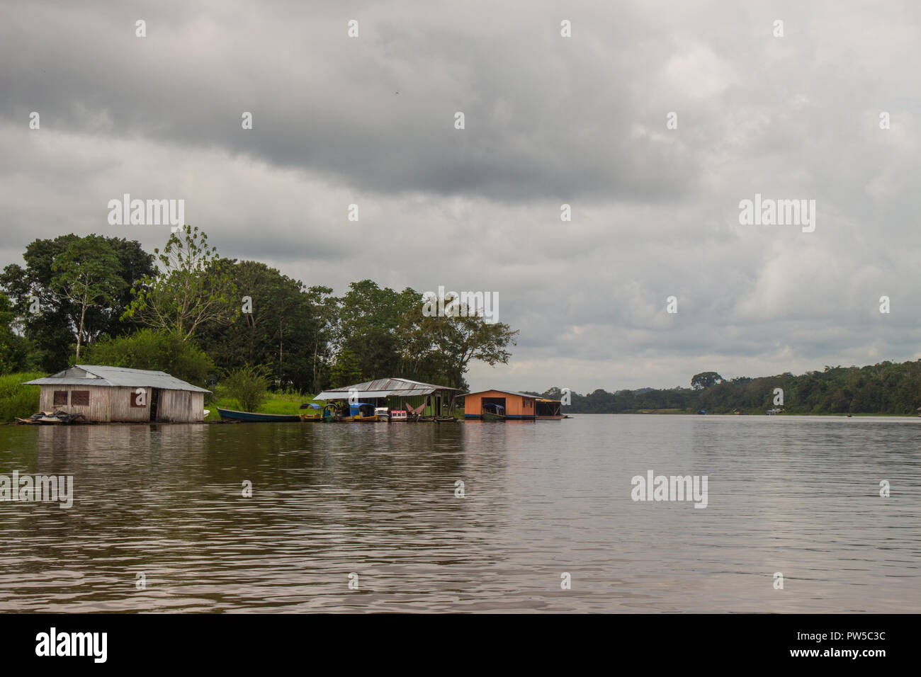 amazon river, puerto nariño, Colombia Stock Photo - Alamy