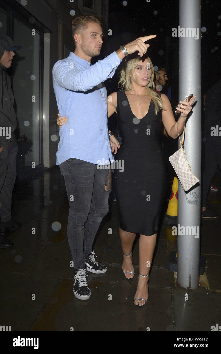 Zara Mcdermott And Adam Collard Enjoy A Double Date Night With Fellow Love Island Stars