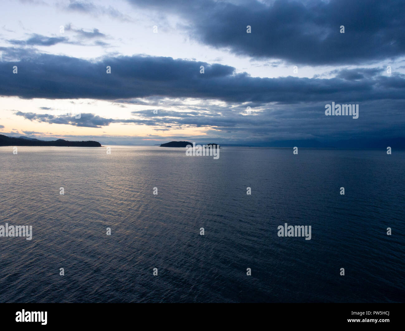 Alaska sunset sky hi-res stock photography and images - Alamy