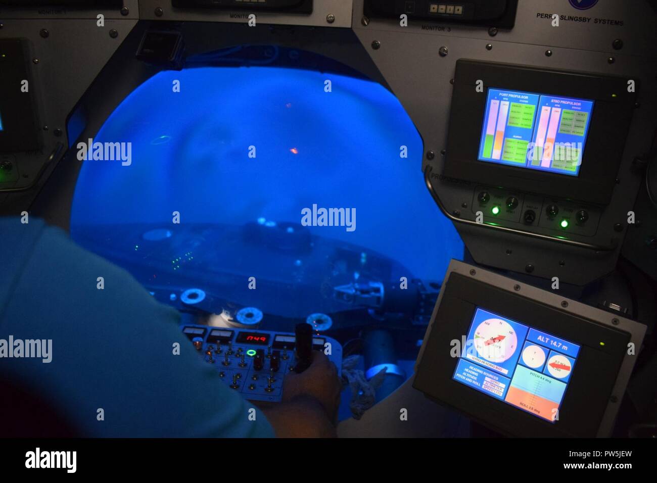 Nato submarine rescue system hi-res stock photography and images - Alamy