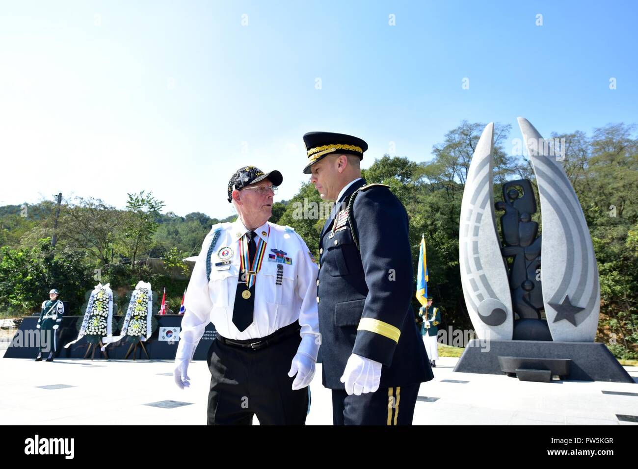 Maj. Gen. Scott McKean, commanding general of the 2nd Infantry/ROK-U.S ...