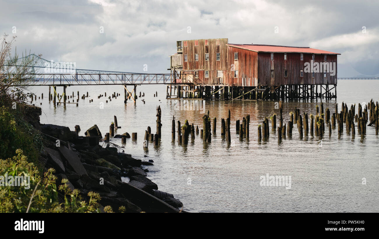 Astoria house hi-res stock photography and images - Alamy