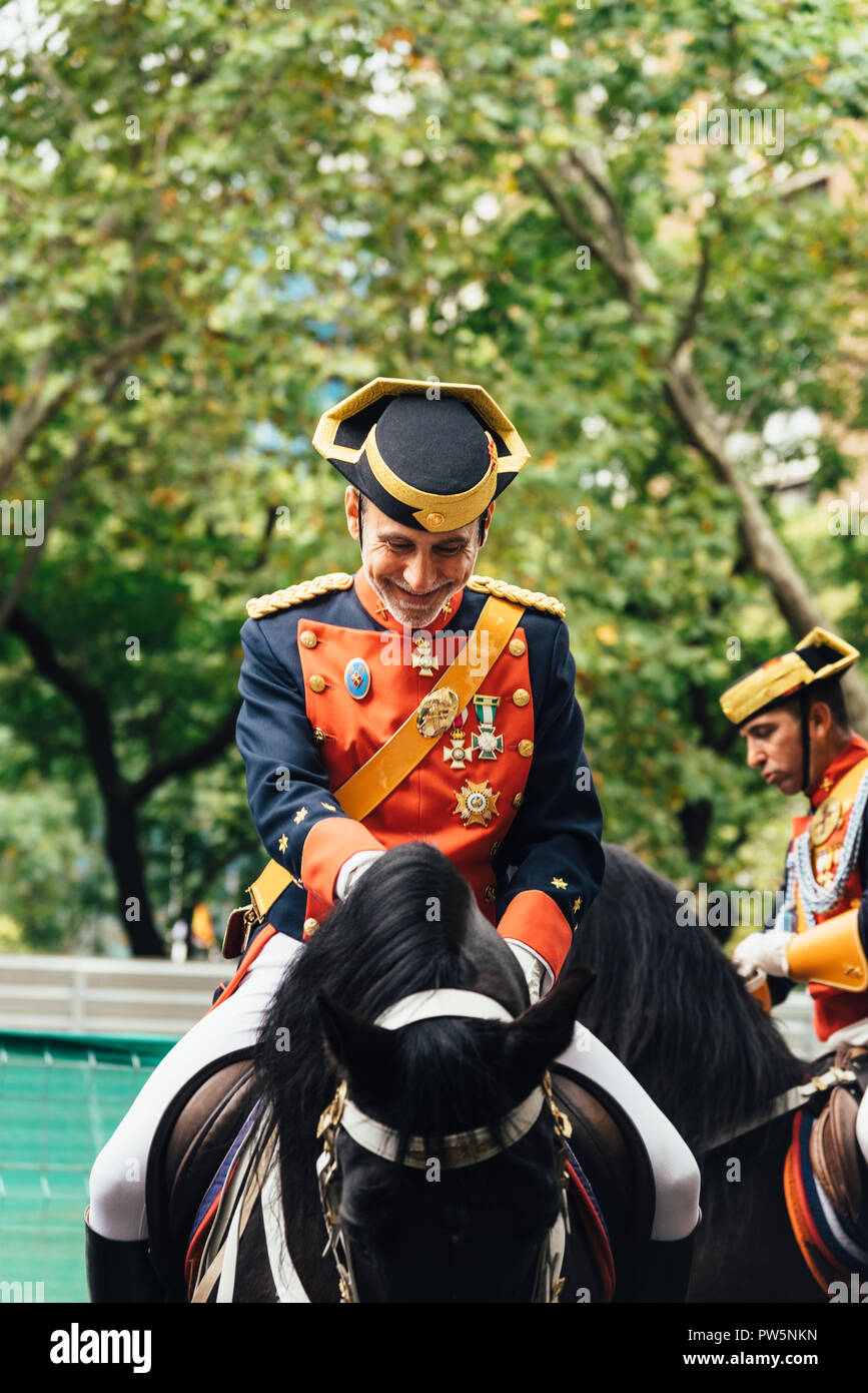Felipe vi of spain uniform hi-res stock photography and images - Alamy