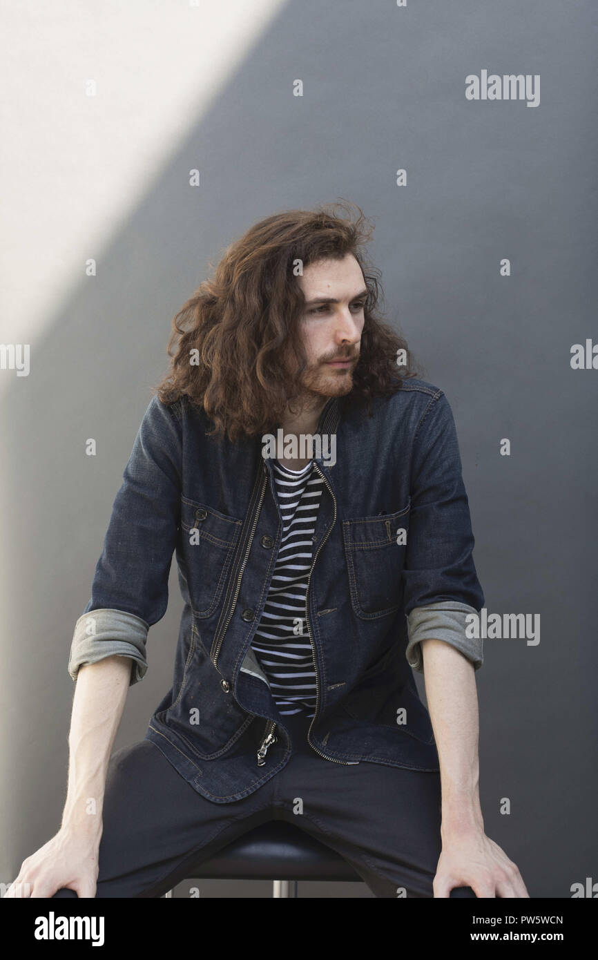 Andrew Hozier Boyfriend