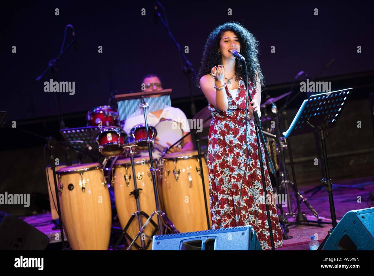 Egyptian singer hi-res stock photography and images - Alamy