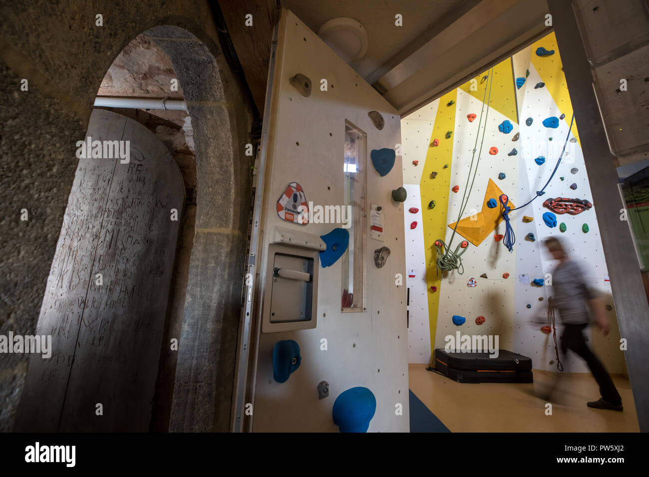 125 metre hi-res stock photography and images - Alamy