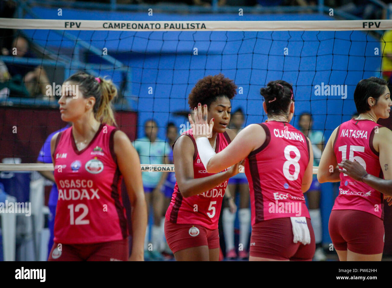 Osasco, Brazil. 11th Sep, 2018. Audax vs. Hinode Barueri team cheer at Jose Liberatti Gym in ...