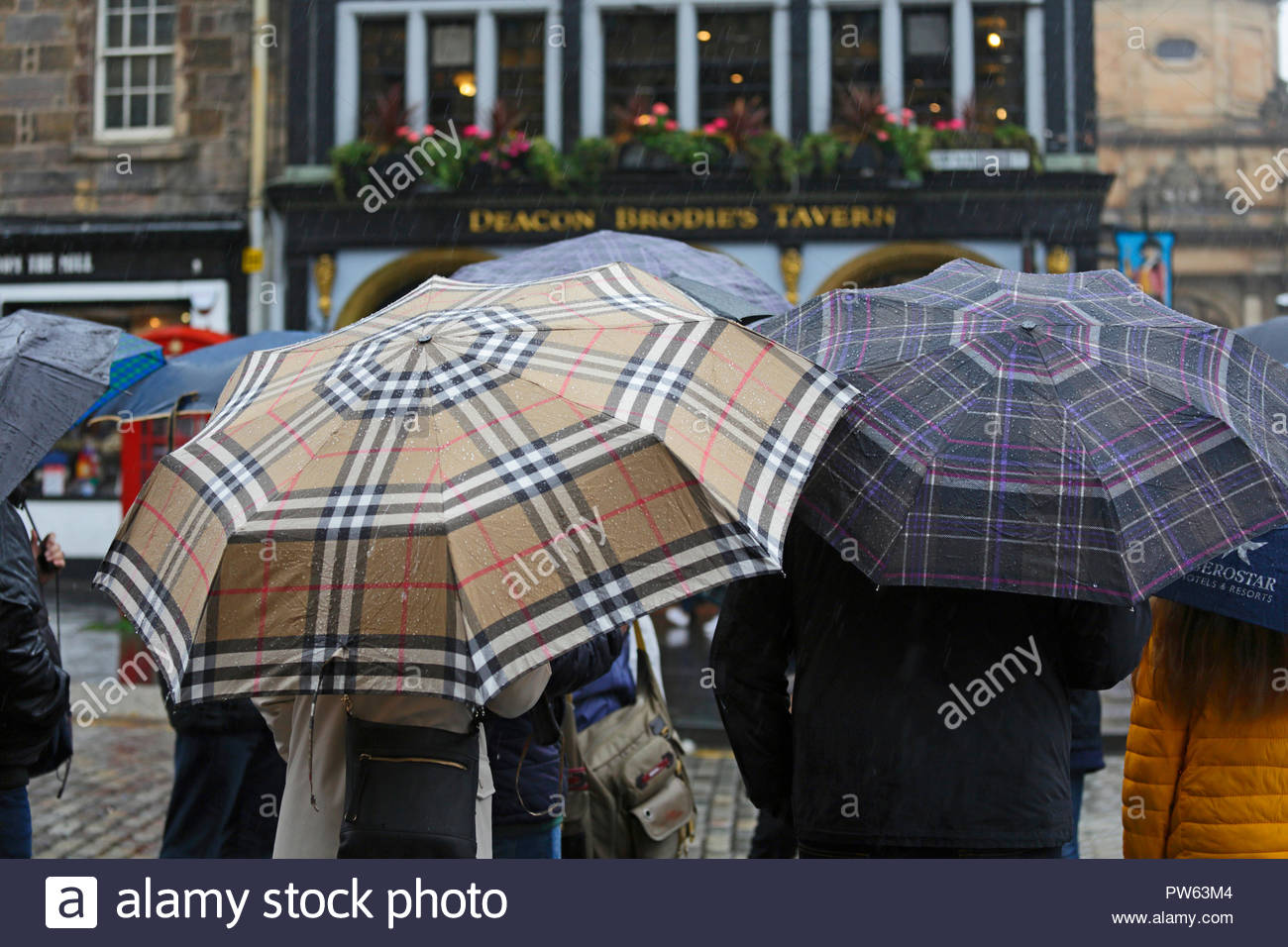 Edinburgh, United Kingdom. 13th October, 2018. UK Weather: Heavy rain ...