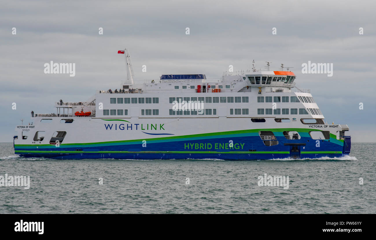 Victoria of wight car ferry hi-res stock photography and images - Alamy