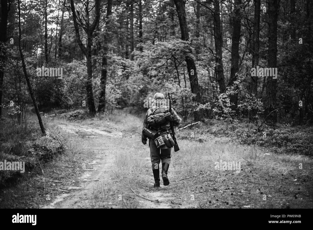 Marching german soldier ww2 hi-res stock photography and images - Alamy