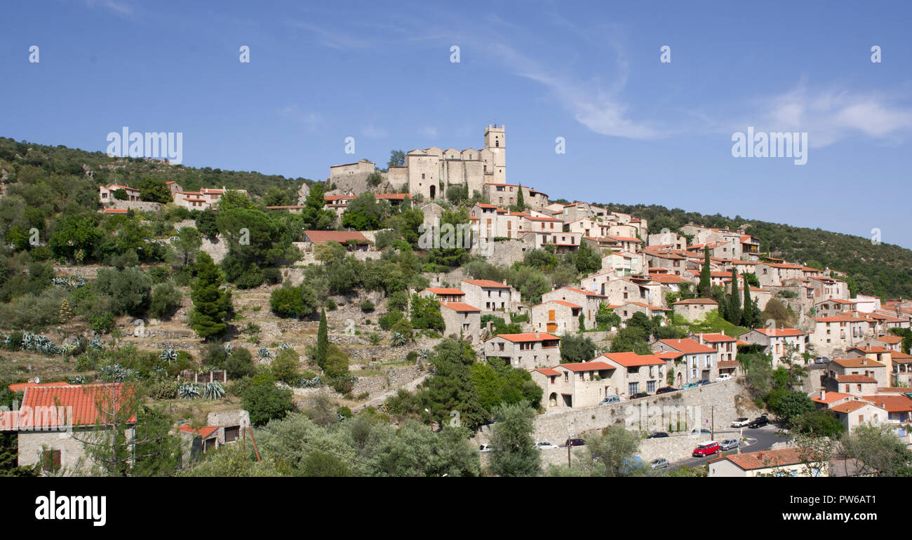 Beautiful village hi-res stock photography and images - Alamy