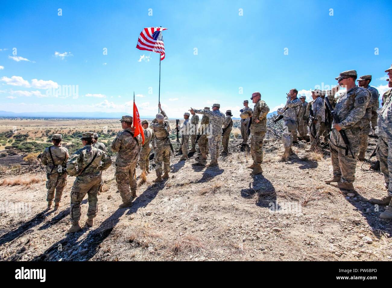 40th expeditionary signal battalion hi-res stock photography and images ...