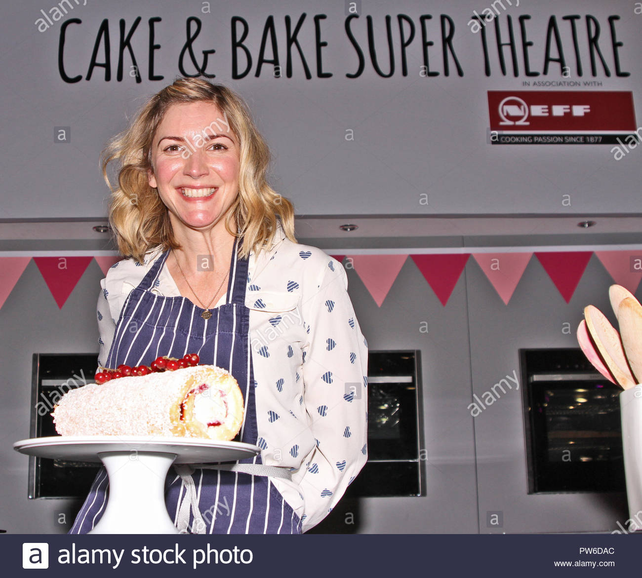 Lisa Faulkner Stock Photos & Lisa Faulkner Stock Images - Alamy