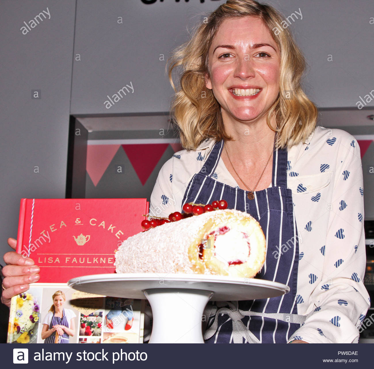Lisa Faulkner Stock Photos & Lisa Faulkner Stock Images - Alamy