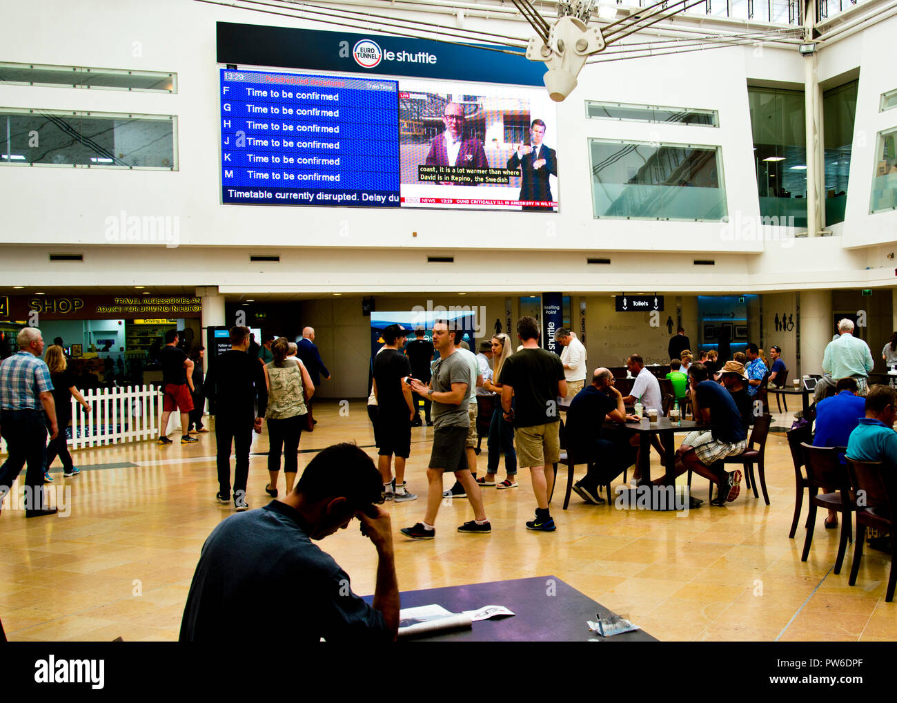 Rail information board rail departure board hi-res stock photography ...