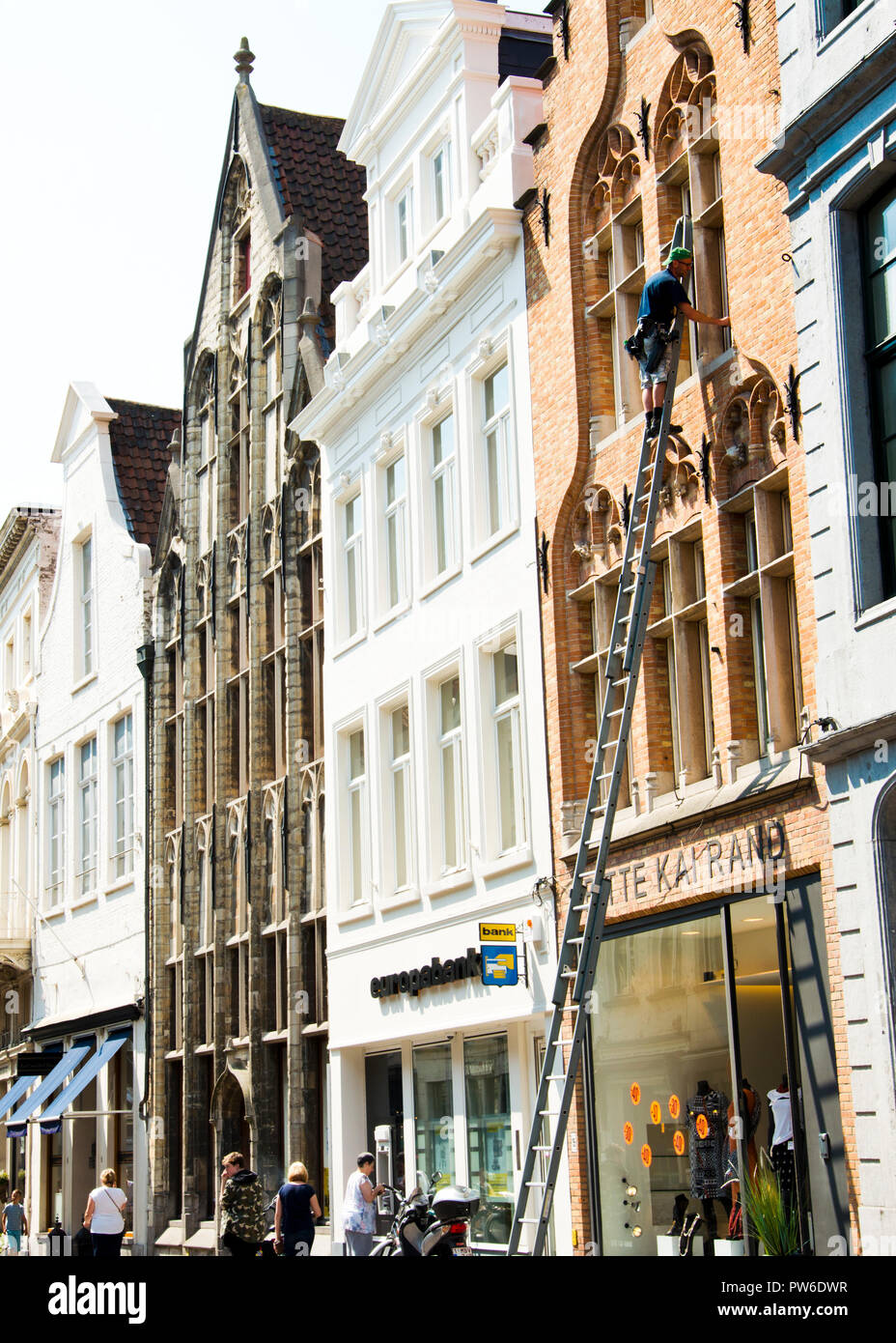 Man cleaning street high hi-res stock photography and images - Alamy
