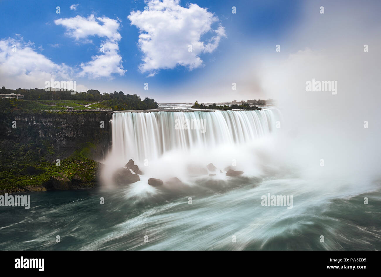 Niagara falls from Canada. Long exposure Stock Photo - Alamy