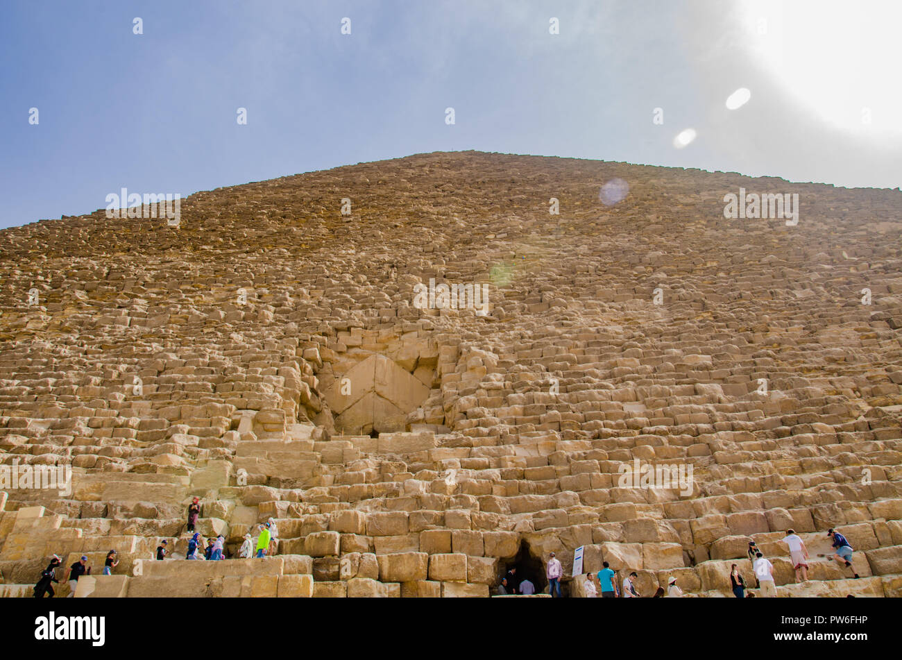 Egypt pyramid wall hi-res stock photography and images - Alamy