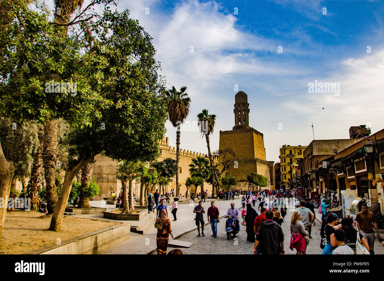 Cairo, Egypt - April 2018. Typical mosque in Cairo suk Stock Photo - Alamy