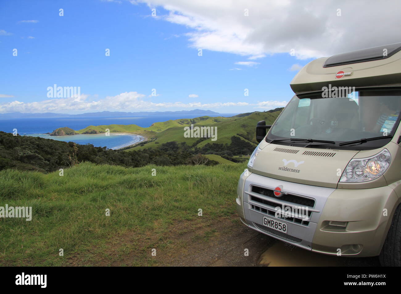 Motorhome new zealand hi-res stock photography and images - Alamy