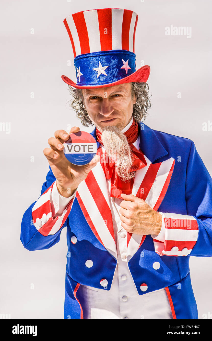 A portrait of an Uncle Sam character holding his lapel Stock Photo - Alamy