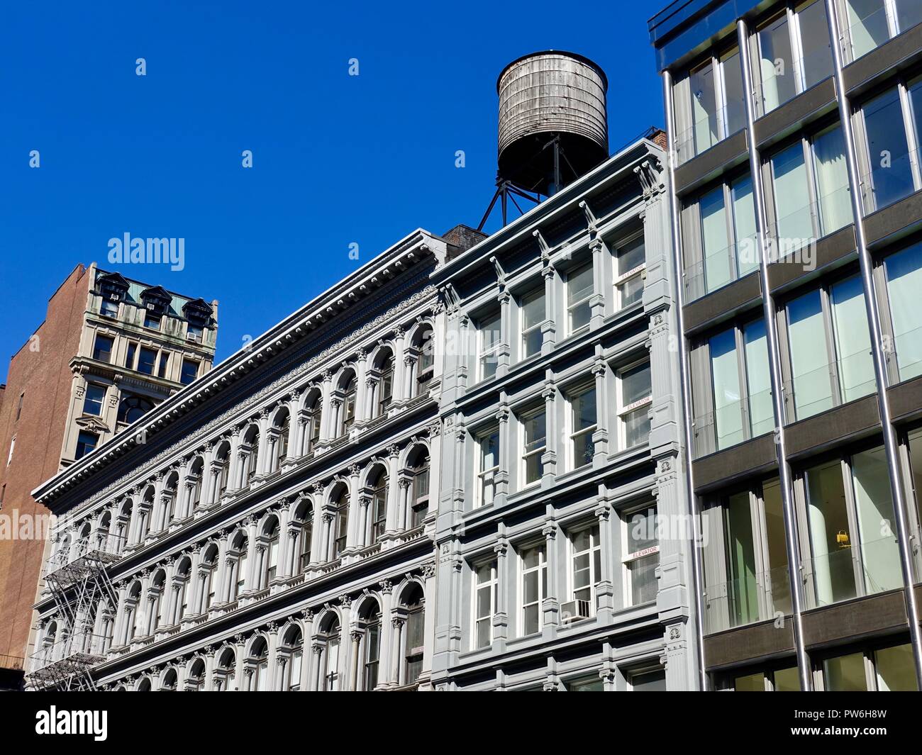 Tank soho hi-res stock photography and images - Alamy