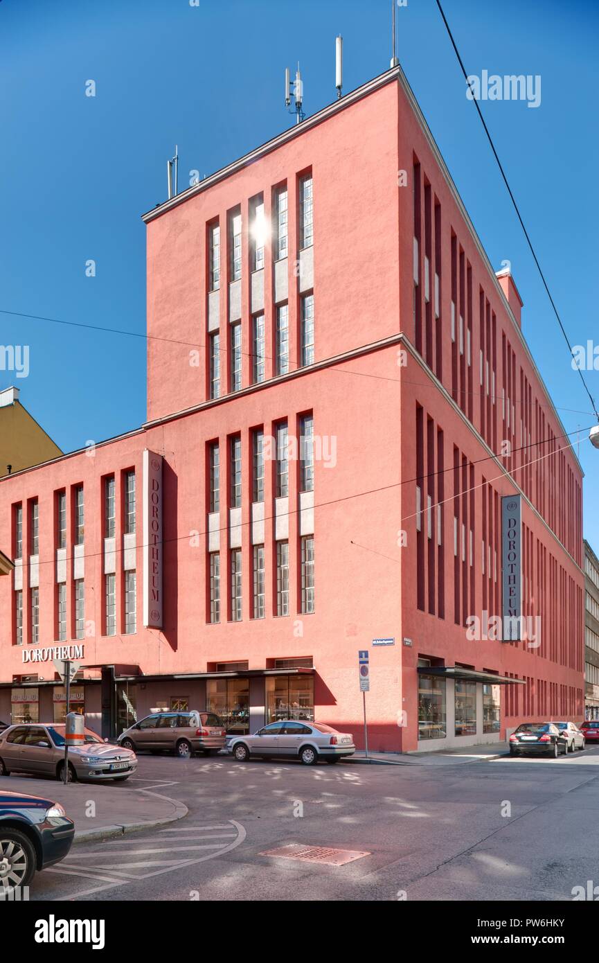 Wien, Dorotheum Favoriten, Michael Rosenauer Stock Photo - Alamy