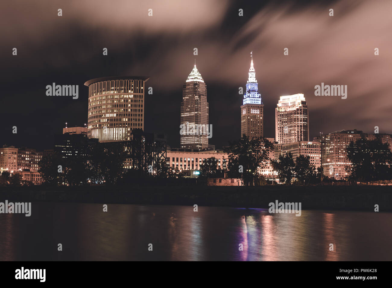 Cleveland Skyline at Night Stock Photo - Alamy