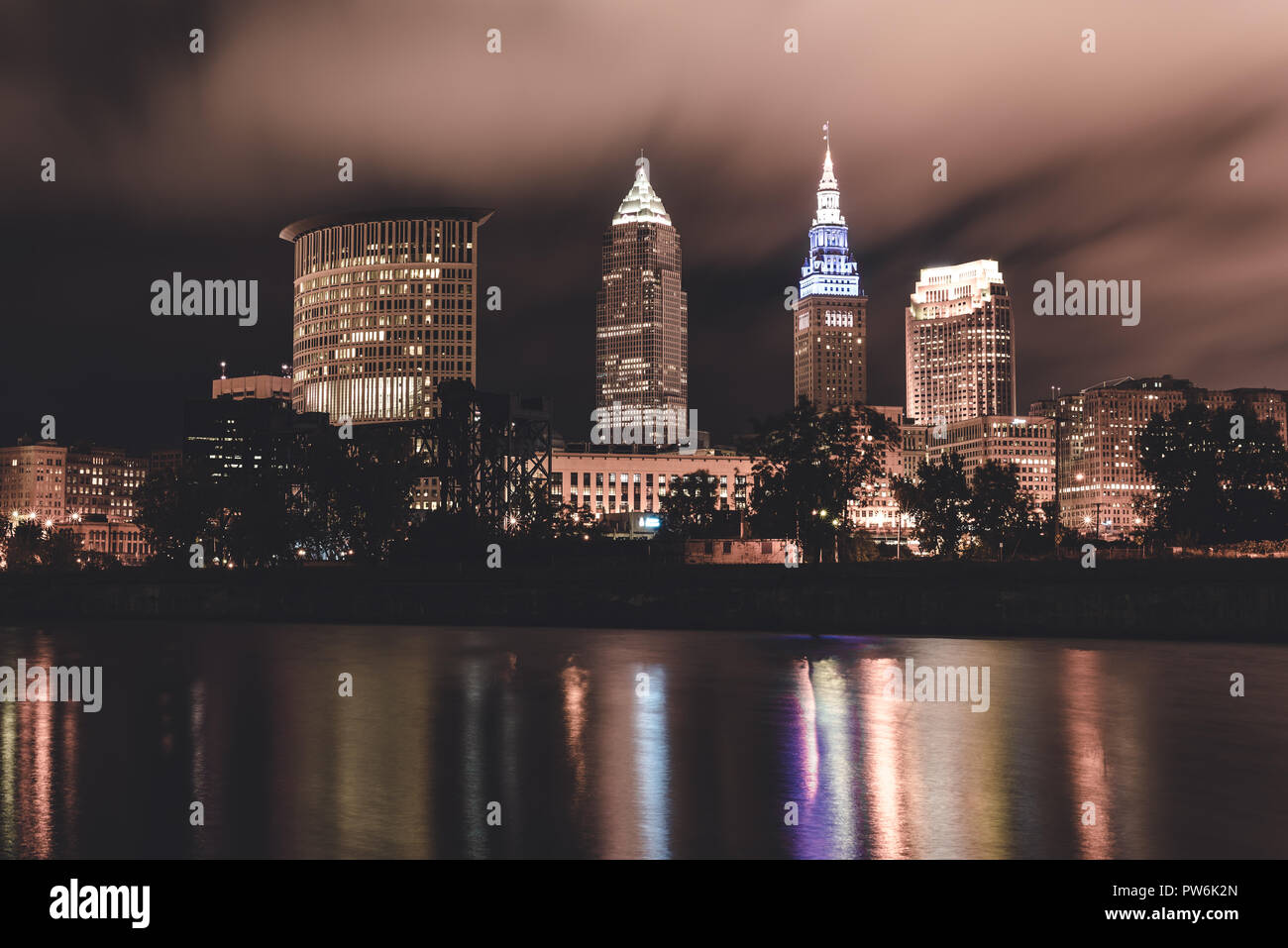Cleveland Skyline at Night Stock Photo - Alamy
