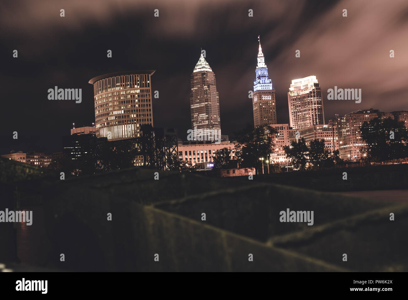 Cleveland Skyline at Night Stock Photo - Alamy