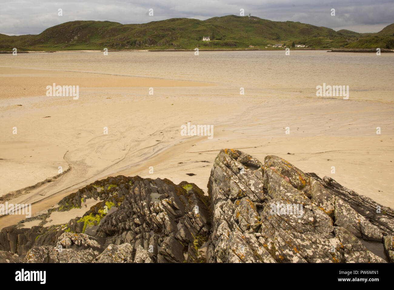 A remote beach in the north west Scottish Highlands Stock Photo - Alamy