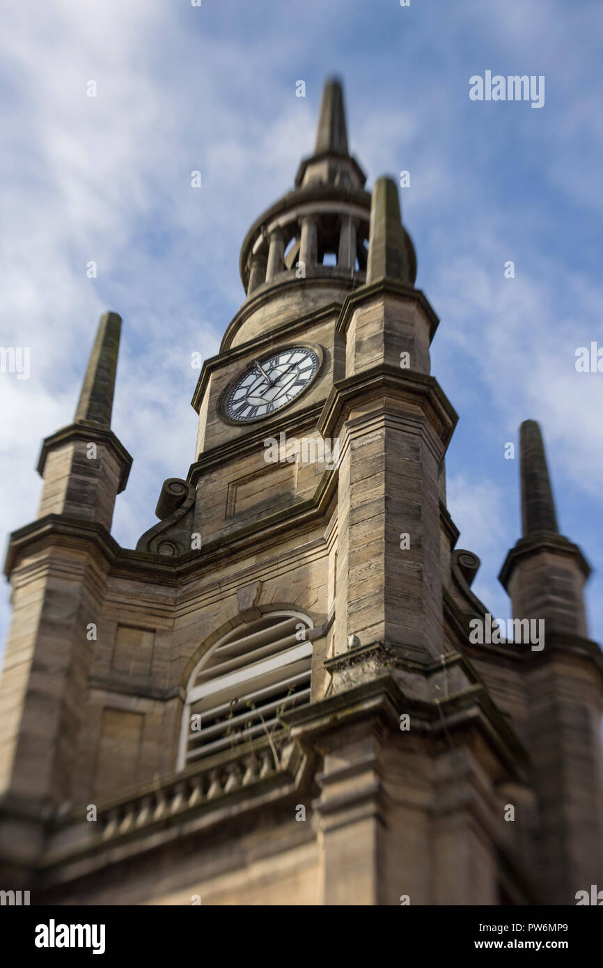 Looking up at Georgian Architecture in Glasgow city centre during a ...