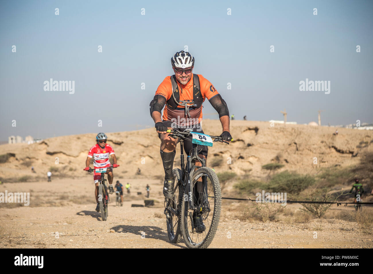 Start mountain bike cycling hi-res stock photography and images - Alamy