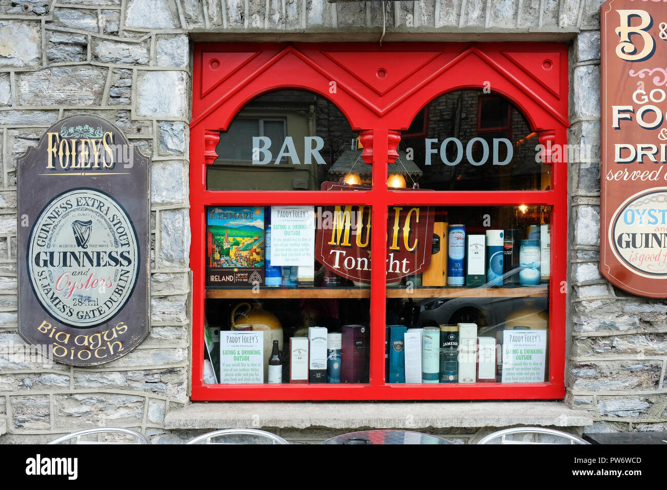 Typical irish town hi-res stock photography and images - Alamy
