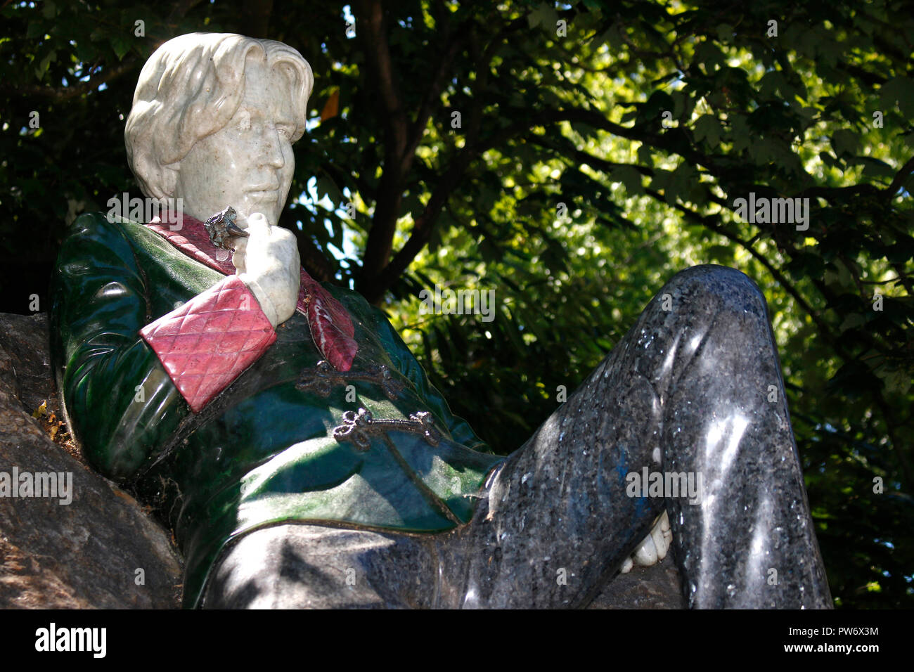 Oscar Wilde Statue, Merrion Square, Dublin, Irland/ Ireland (nur fuer ...