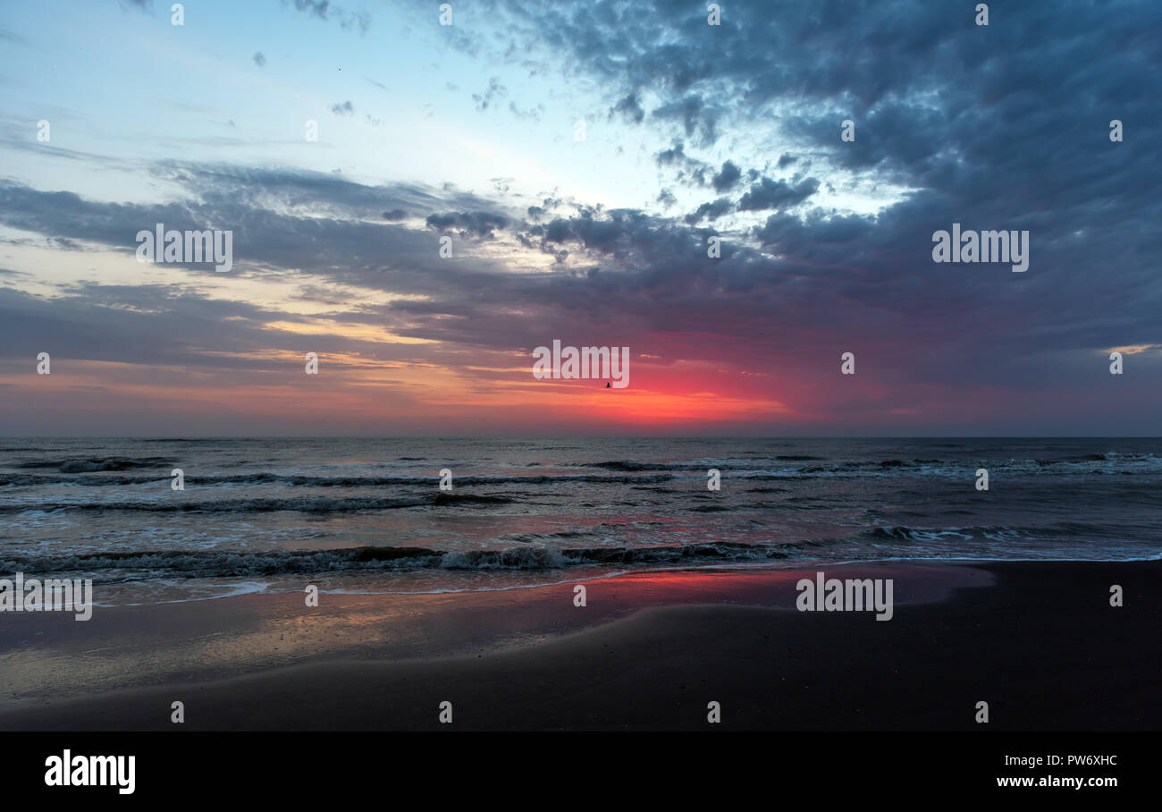 Beautiful sunrise resort hi-res stock photography and images - Alamy