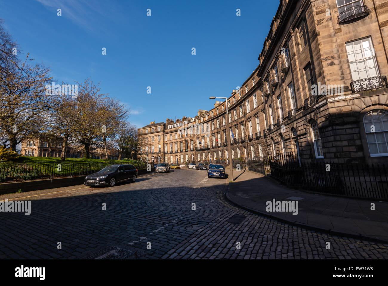 Edinburgh crescent hi-res stock photography and images - Alamy
