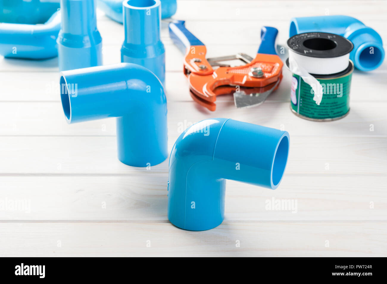 House pipe coupling hi-res stock photography and images - Alamy