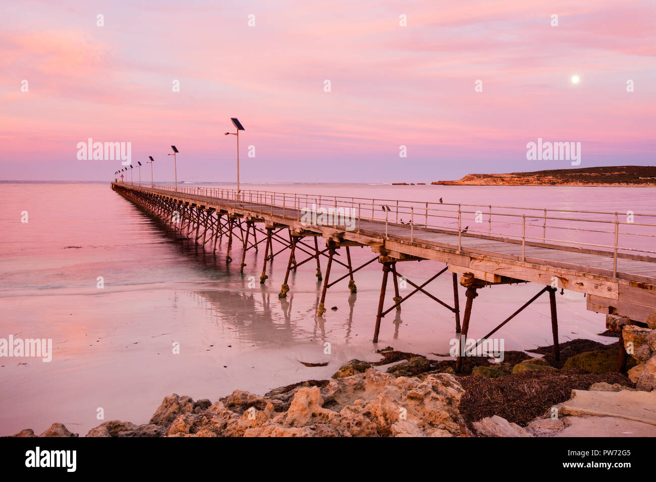 The historic Elliston Jetty, Elliston South Australia Stock Photo - Alamy