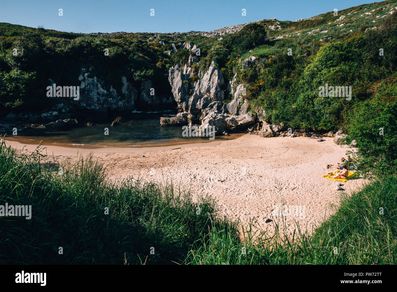 Playa de Gulpiyuri, Llanes, Asturias, Spain, 2018 Stock Photo - Alamy