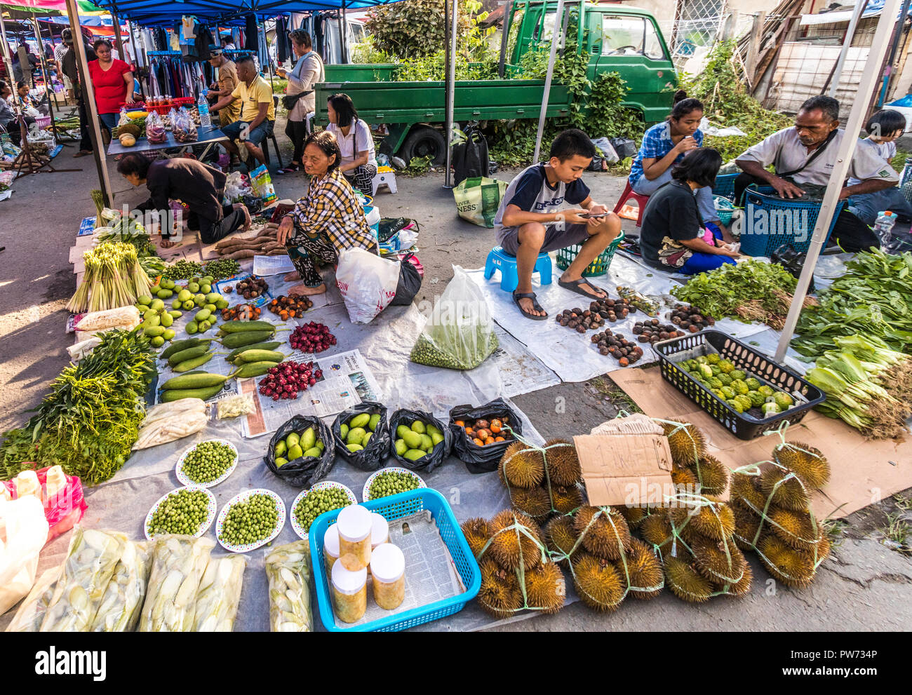 Kinarut Market and town Papar Sabah Malaysia Borneo Stock Photo - Alamy