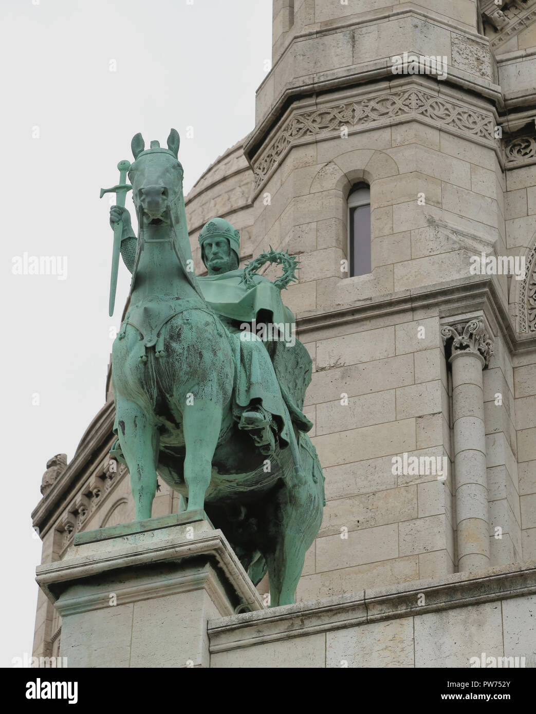 Statue saint louis king louis ix hi-res stock photography and images ...