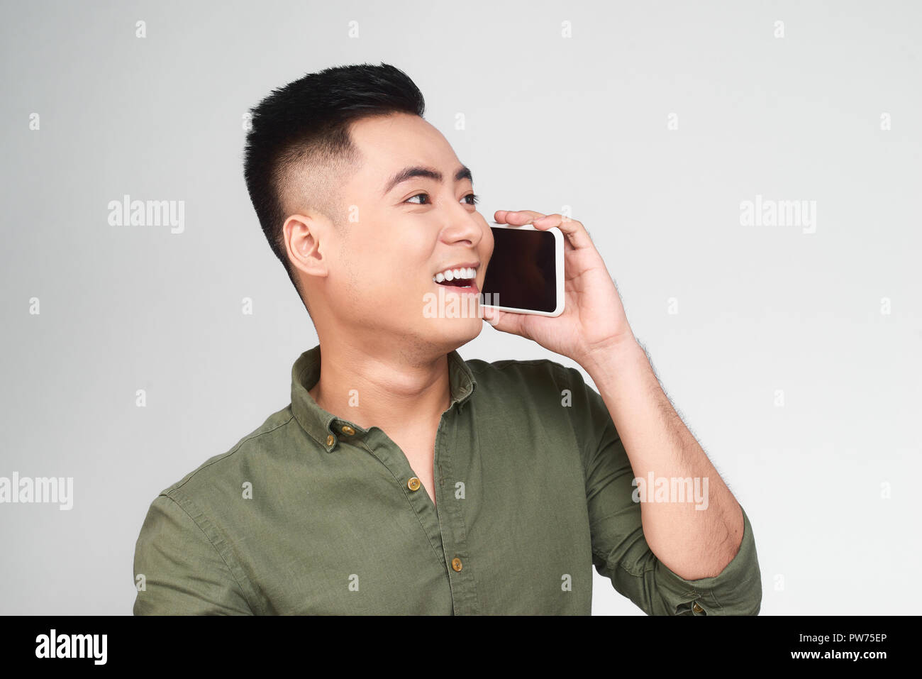 Asian man talking hi-res stock photography and images - Alamy