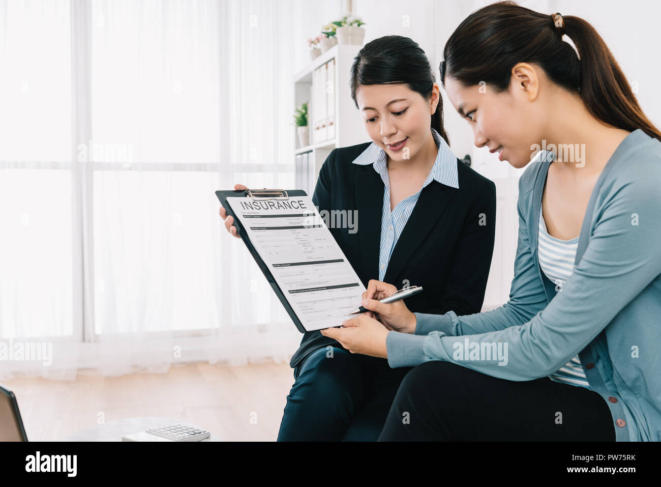 professional businesswoman and client reached consensus. young lady ...