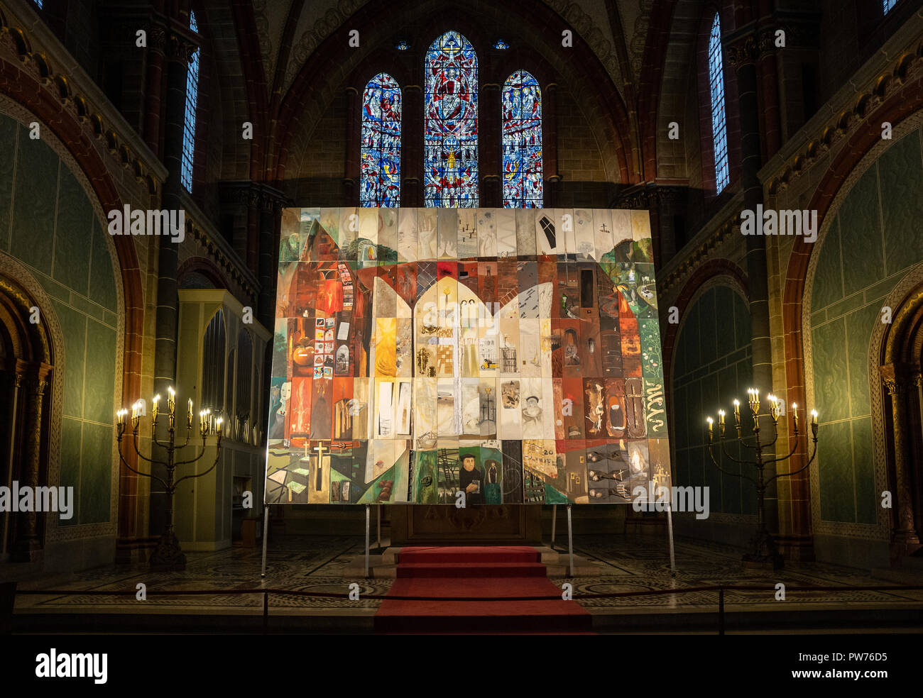 Altar tablet hi-res stock photography and images - Alamy